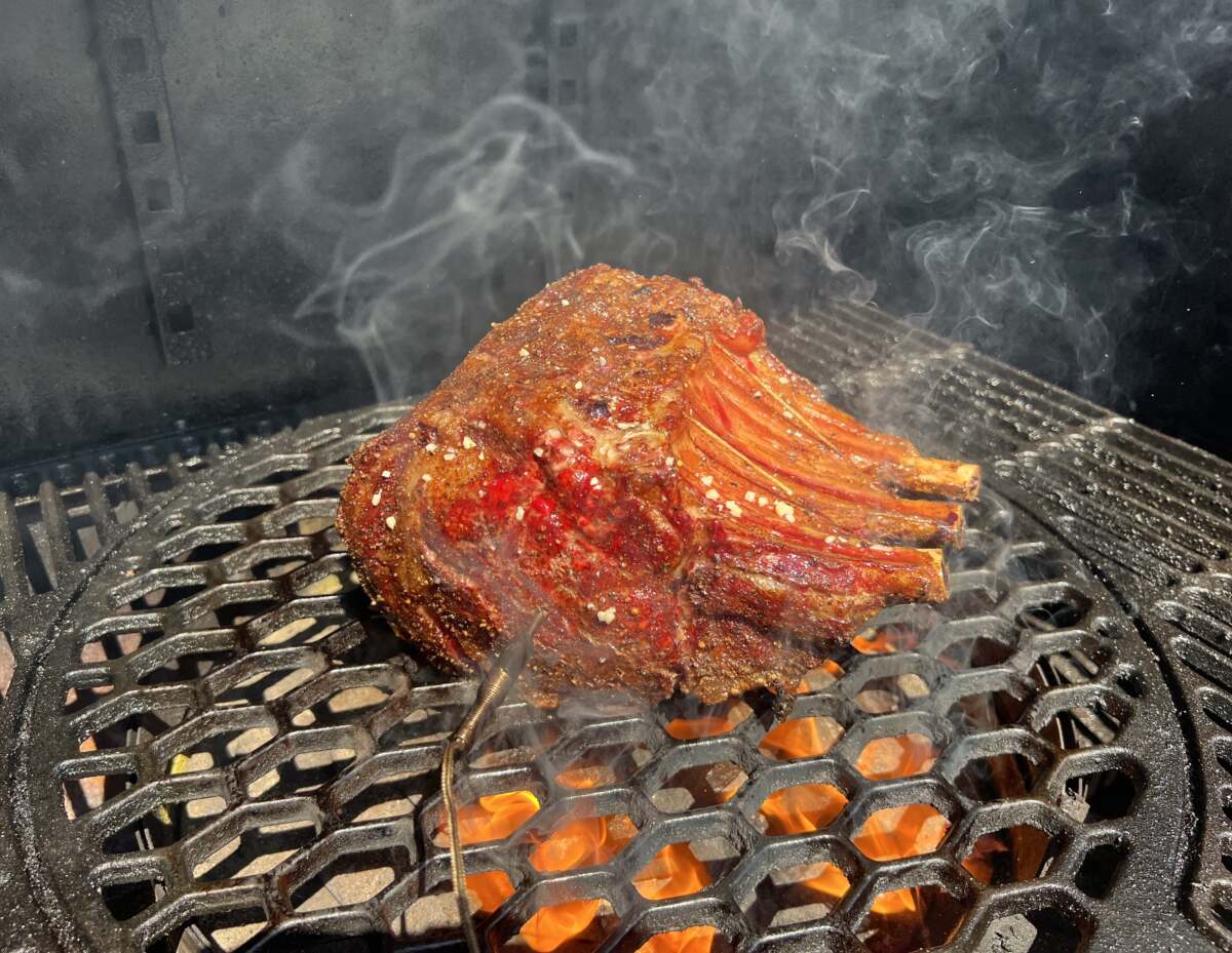 Smoked Prime Rib Recipe: Perfectly Seasoned and Slow-Cooked - Recipe ...