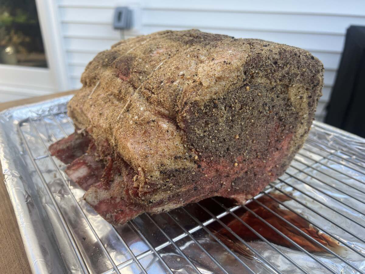 Smoked Prime Rib Recipe: Perfectly Seasoned and Slow-Cooked - Recipe ...