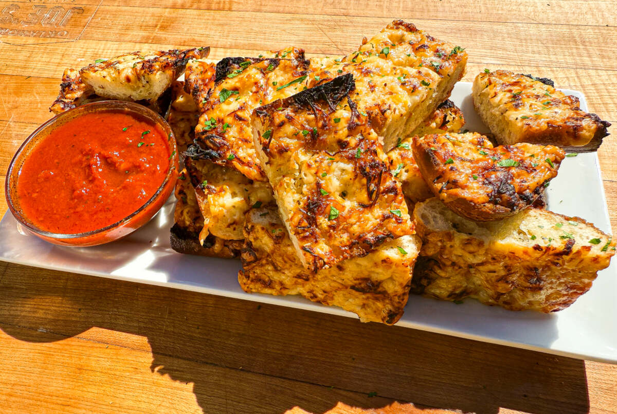 Alligator Nuggets: A Delicious and Unique Appetizer - Recipe Food ...